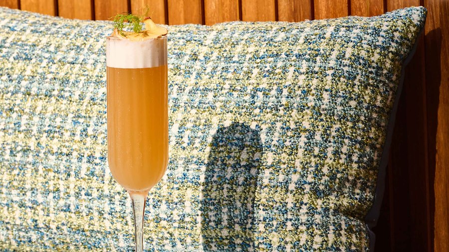 Experience Luxury at Farrago Bar and Lounge
