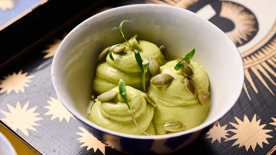 Experience Luxury at Farrago Bar and Lounge